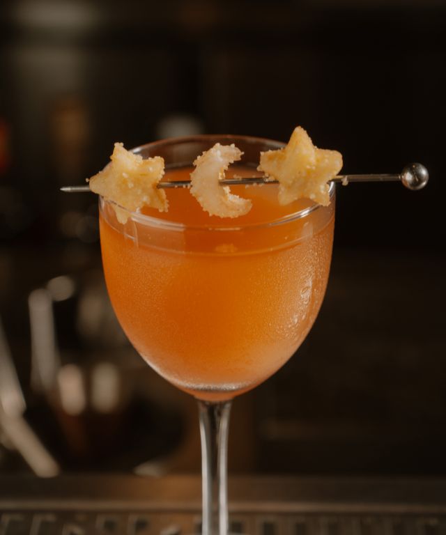 This Low-Key Bar Reimagines Green Mangoes + Guinamos as a Cocktail in ...